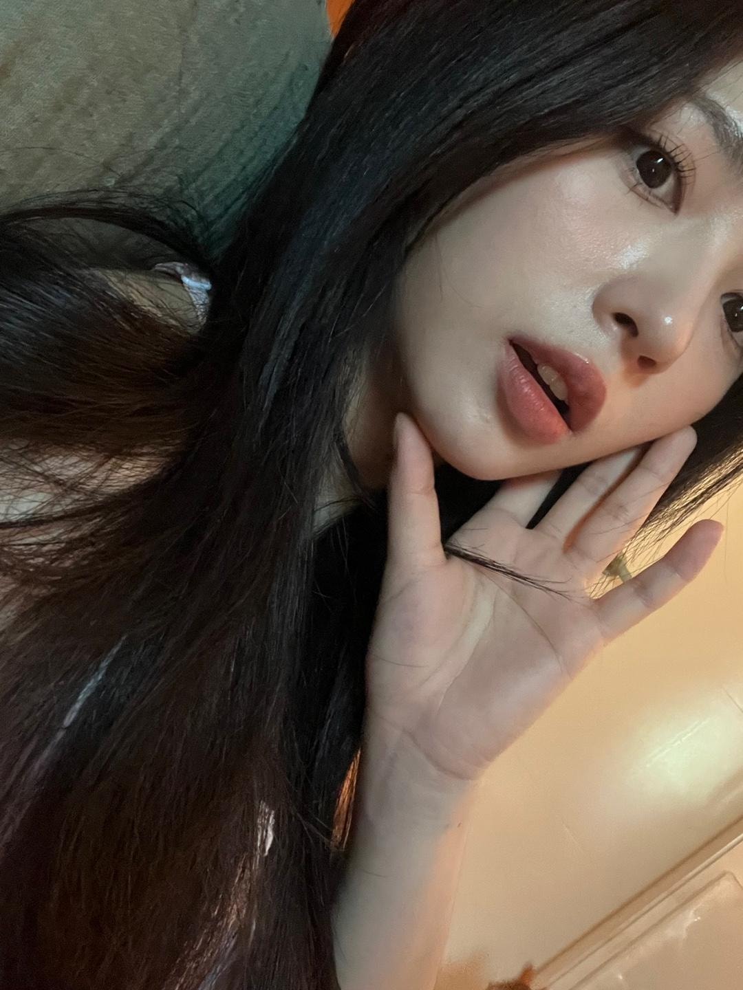 Cherry Bullet Community Posts 룰렛이 써주는 편지들 항상 잘 읽고 있어요 덕분에 매일매일 힘내요