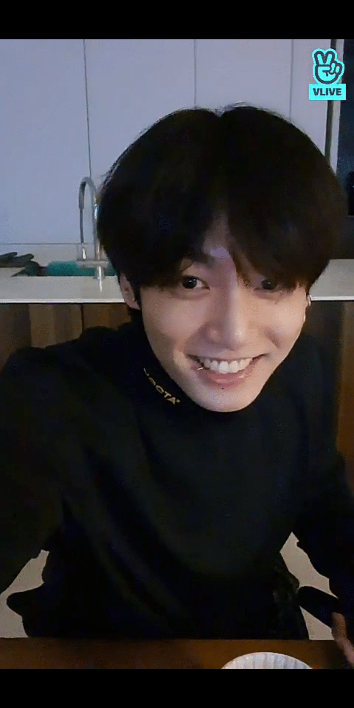 BTS Community Post - #to_jungkook kookie oppa thank you for cheering us ...