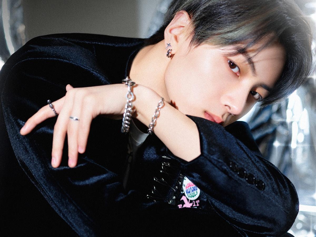 Weverse ENHYPEN Image - [Magazine] JAY: “I'm always trying to keep an ...