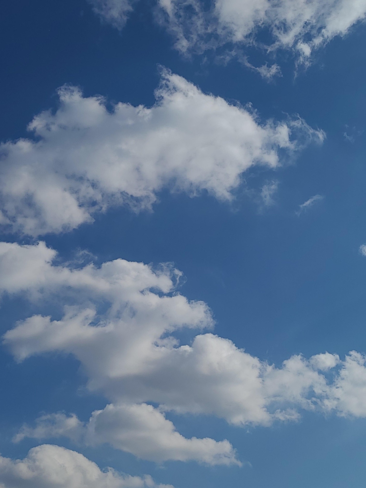 Post de la Comunidad ENHYPEN - 오늘 날씨 너무 좋네요🥳 😜 - 선우