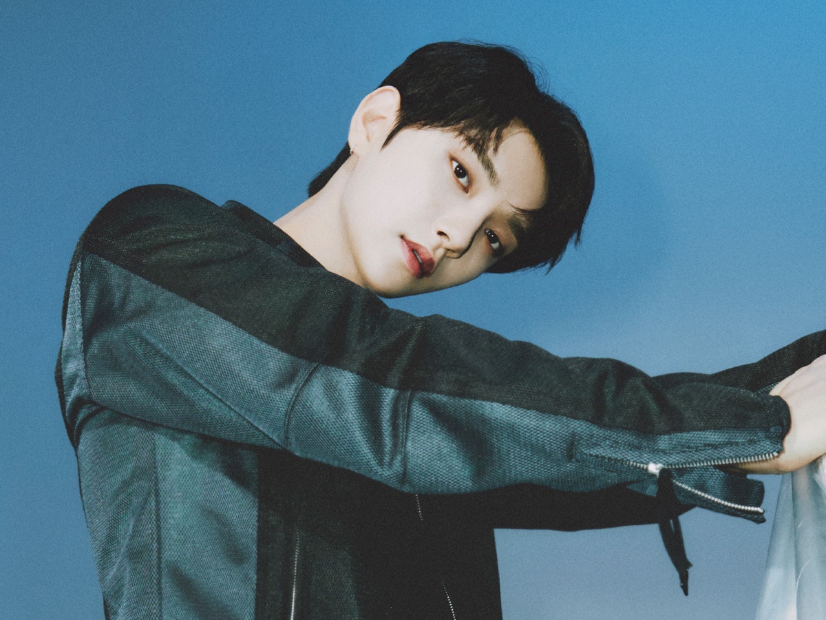 Weverse SEVENTEEN Image - [Magazine] JOSHUA: “I always want to give ...