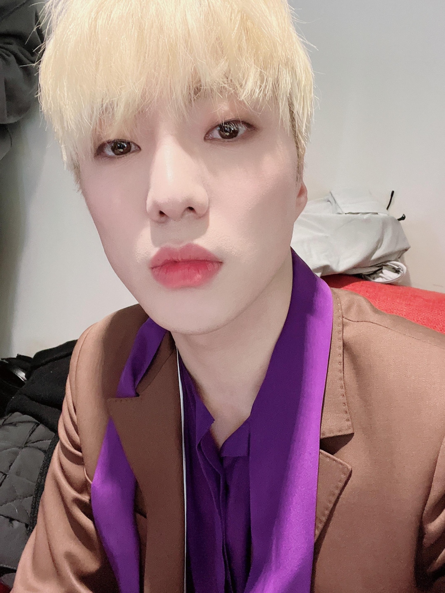 WINNER Community Posts - SNL 셀카1 - YOON