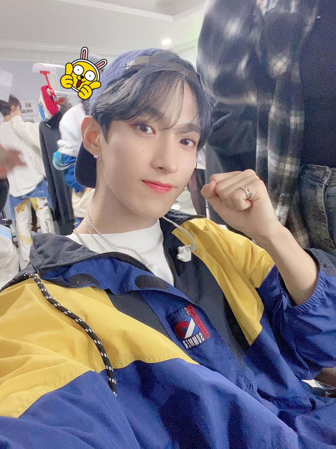 SEVENTEEN Community Posts DK seventeen-community-posts-dk