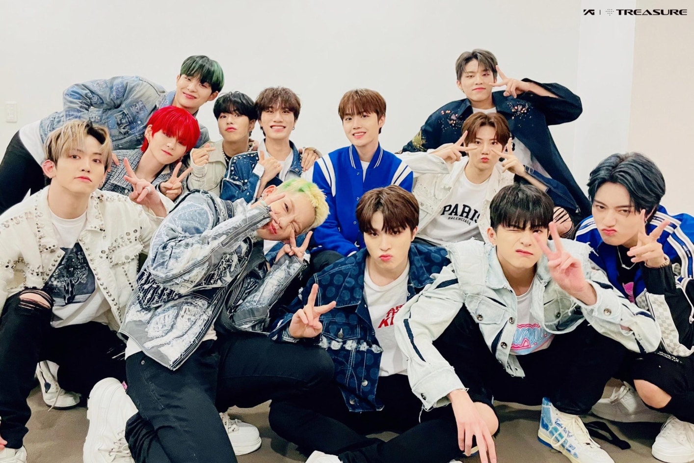 Weverse TREASURE Image - 220313 TREASURE FAN 사인회💎