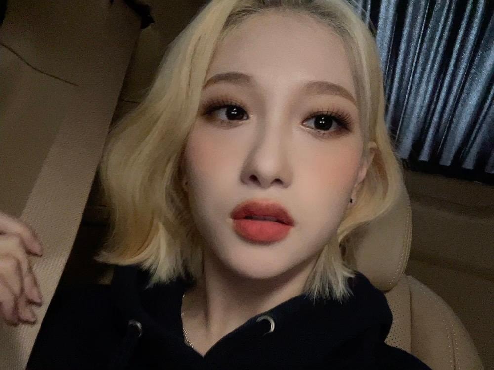 Post de la Comunidad fromis_9 - 뭐하슈 (오늘 아님) - LEE SEO YEON