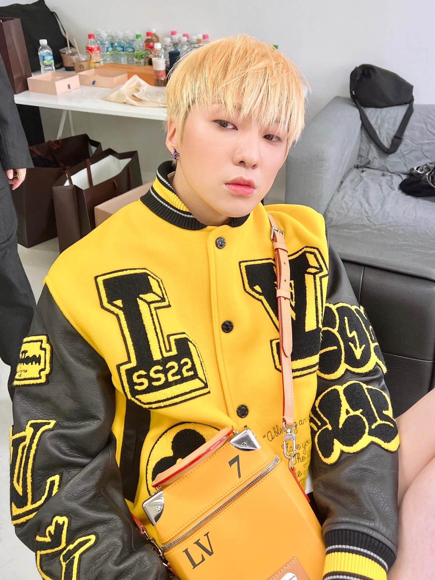 WINNER Community Post - 폰카! - YOON