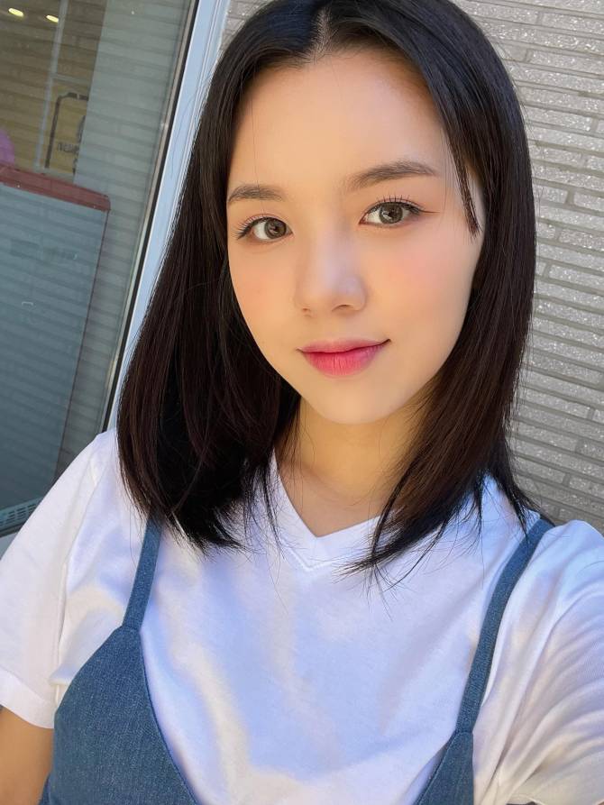 Wooah Publicaciónes Comunitarios 드디어 즐거운 주말이에요🔥 우리 와우들은 주말이 오면 뭐하면서