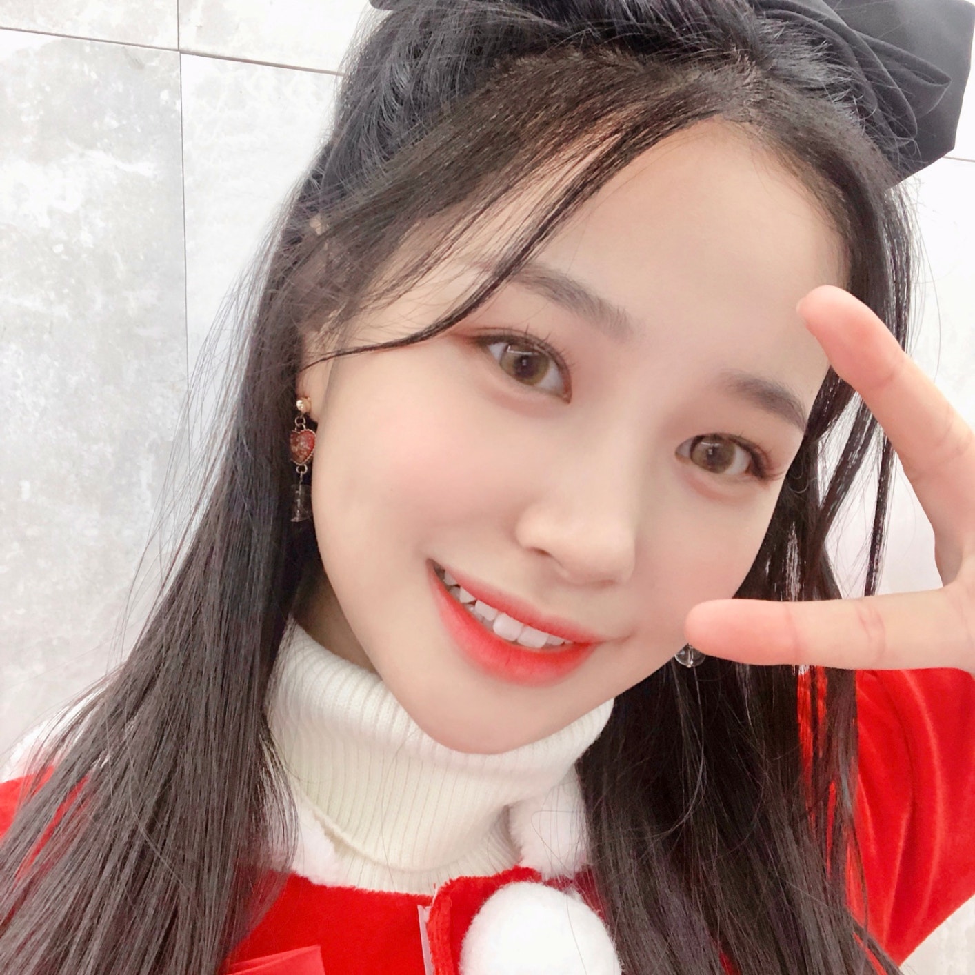 Post de la Comunidad Weeekly - 200115 위클리 데뷔 200일!!!🍒 🦋 언제나 보고 싶은 우리 ...