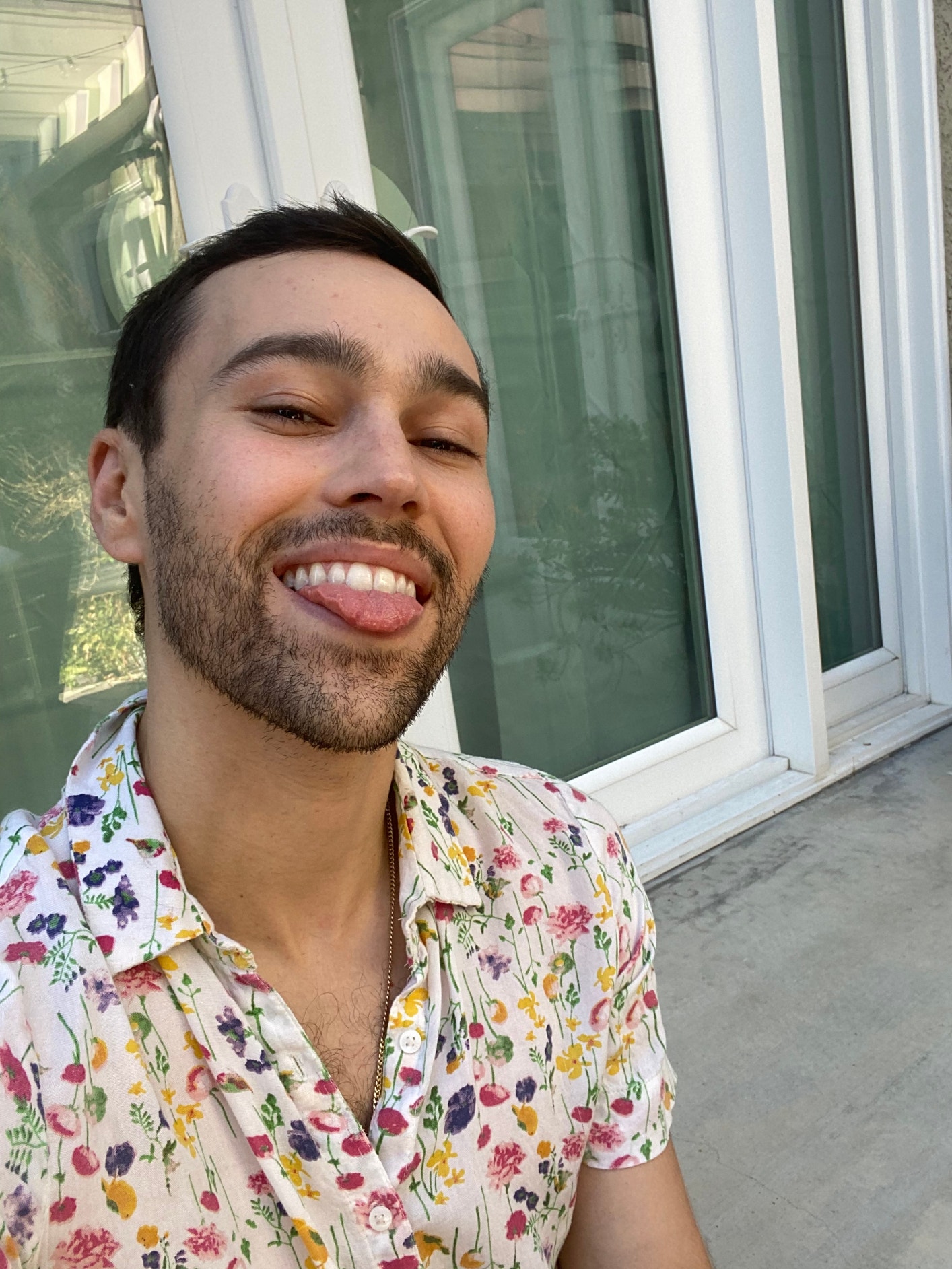 MAX 커뮤니티 포스트 - Have you listened to "Butterflies" yet? :) - MAX