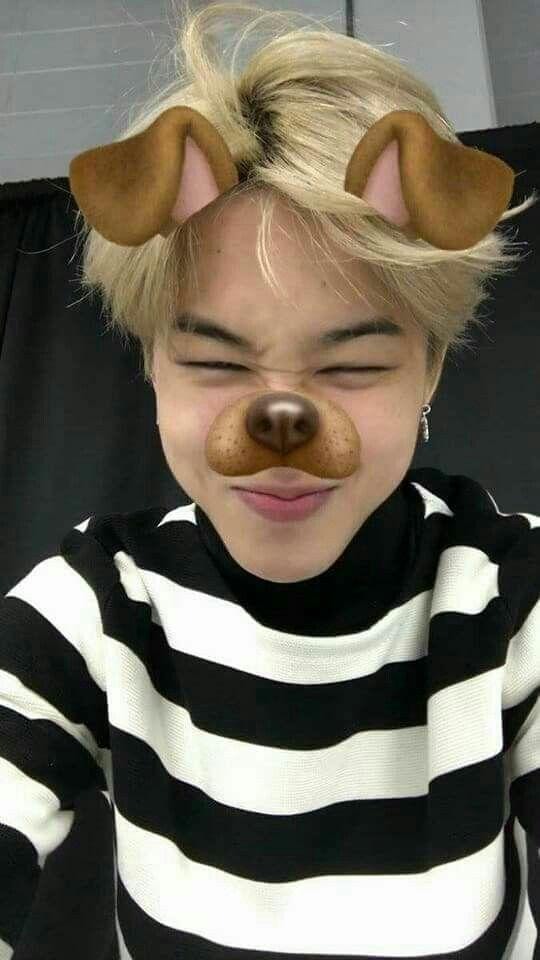 Bts Community Posts 지미나 오늘은 어머니의 생일 나는 그녀를 위해 매우 행복하지만 그녀는 나를 위해