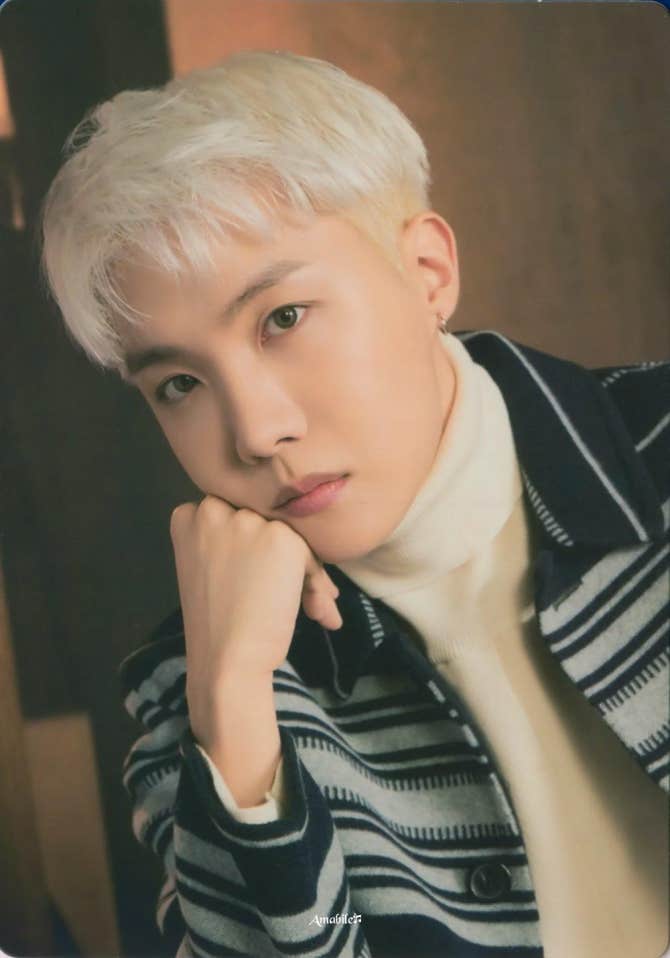 Bts Community Post 생일 축하해 나의 태양 🌞🥳💜🥺 오늘이 당신에게 아름다운 날이 되길 바랍니다💜💜💜 Army