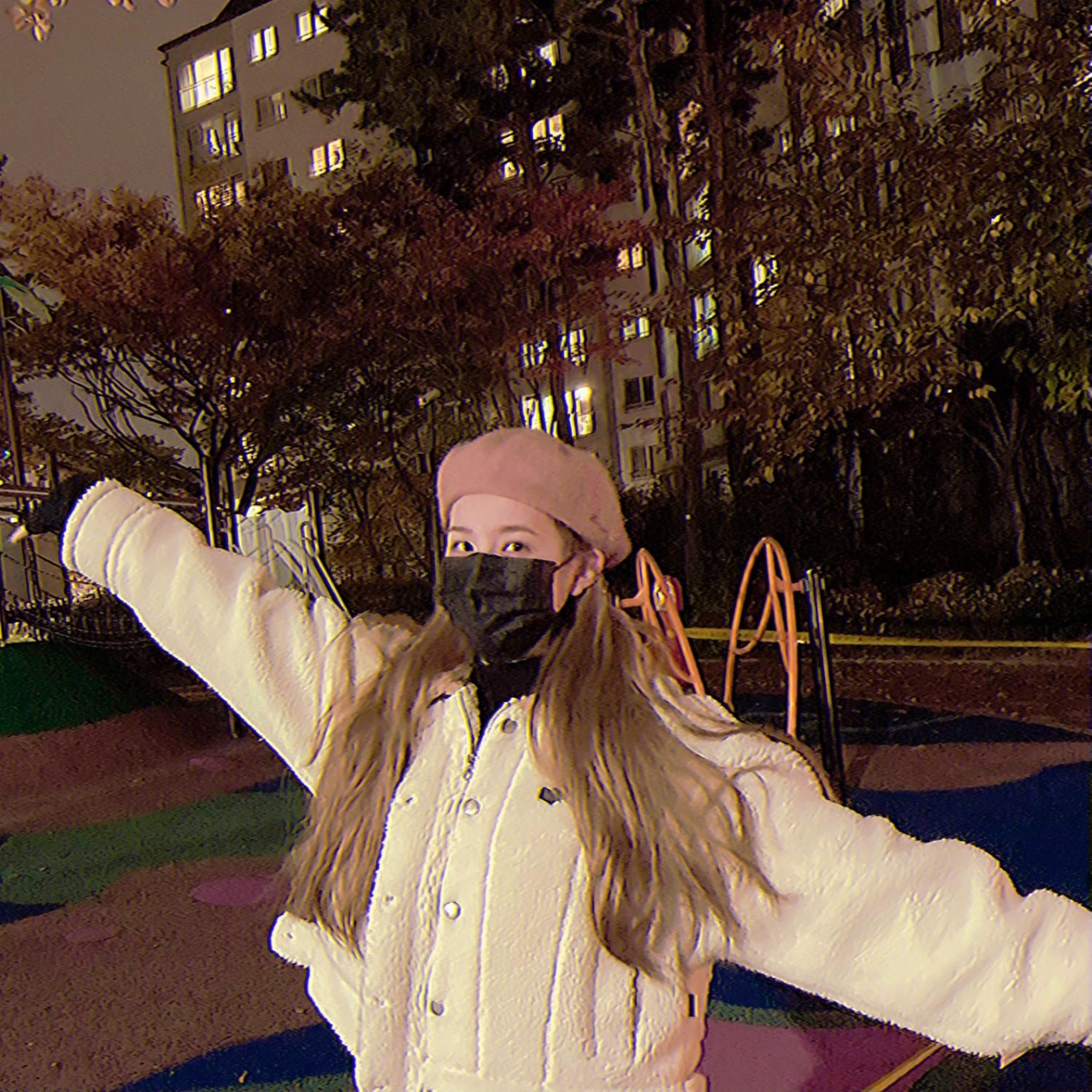 Weeekly Community Post 데일리💓 오늘은 재희데이~~ 저랑 놀아요 놀아 데일리 꽃이 피었습니다 🌺