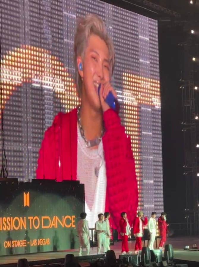 BTS Community Post - PTD_ON_STAGE_Las Vegas D-3 🐨Nice to meet you guys ...