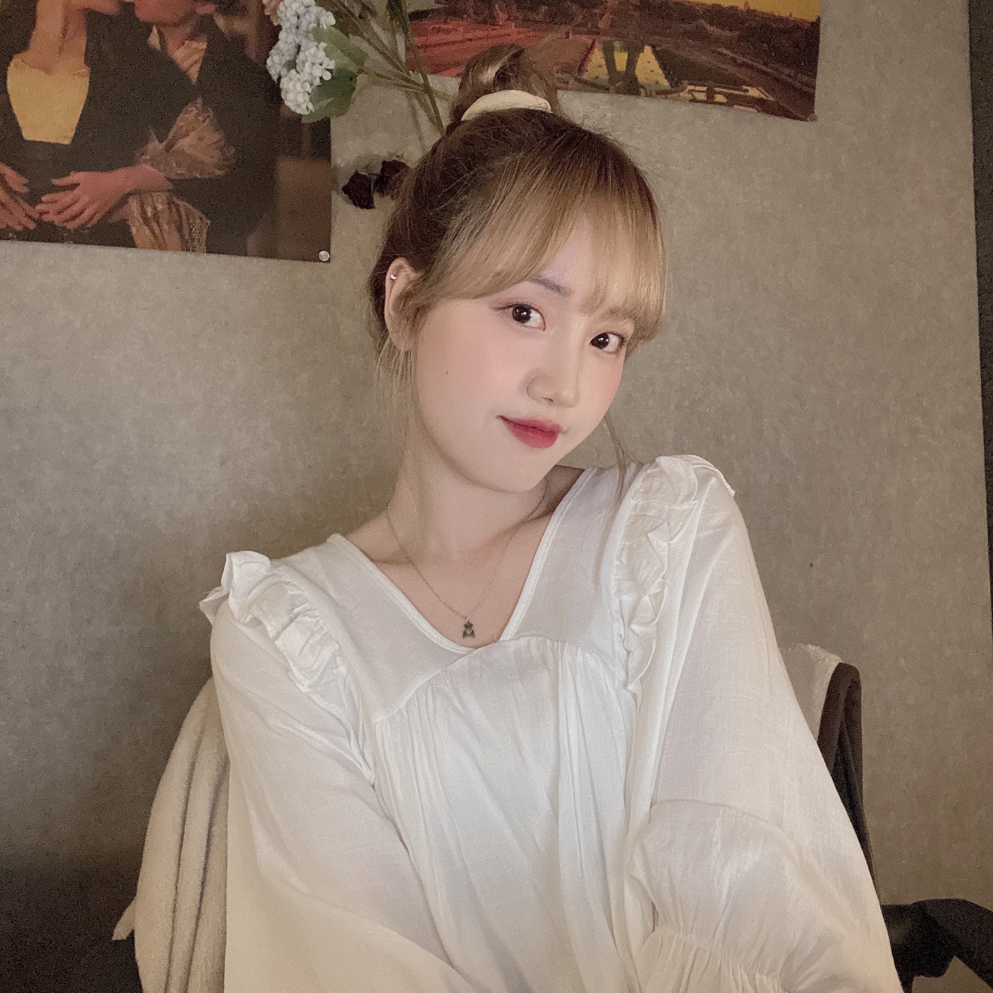Cherry Bullet 커뮤니티 포스트 🌻해윤해윤 오늘도 해윤해윤 놀러와줘서 고마워요 ️ 매일 매일 사랑하는 우리 룰렛
