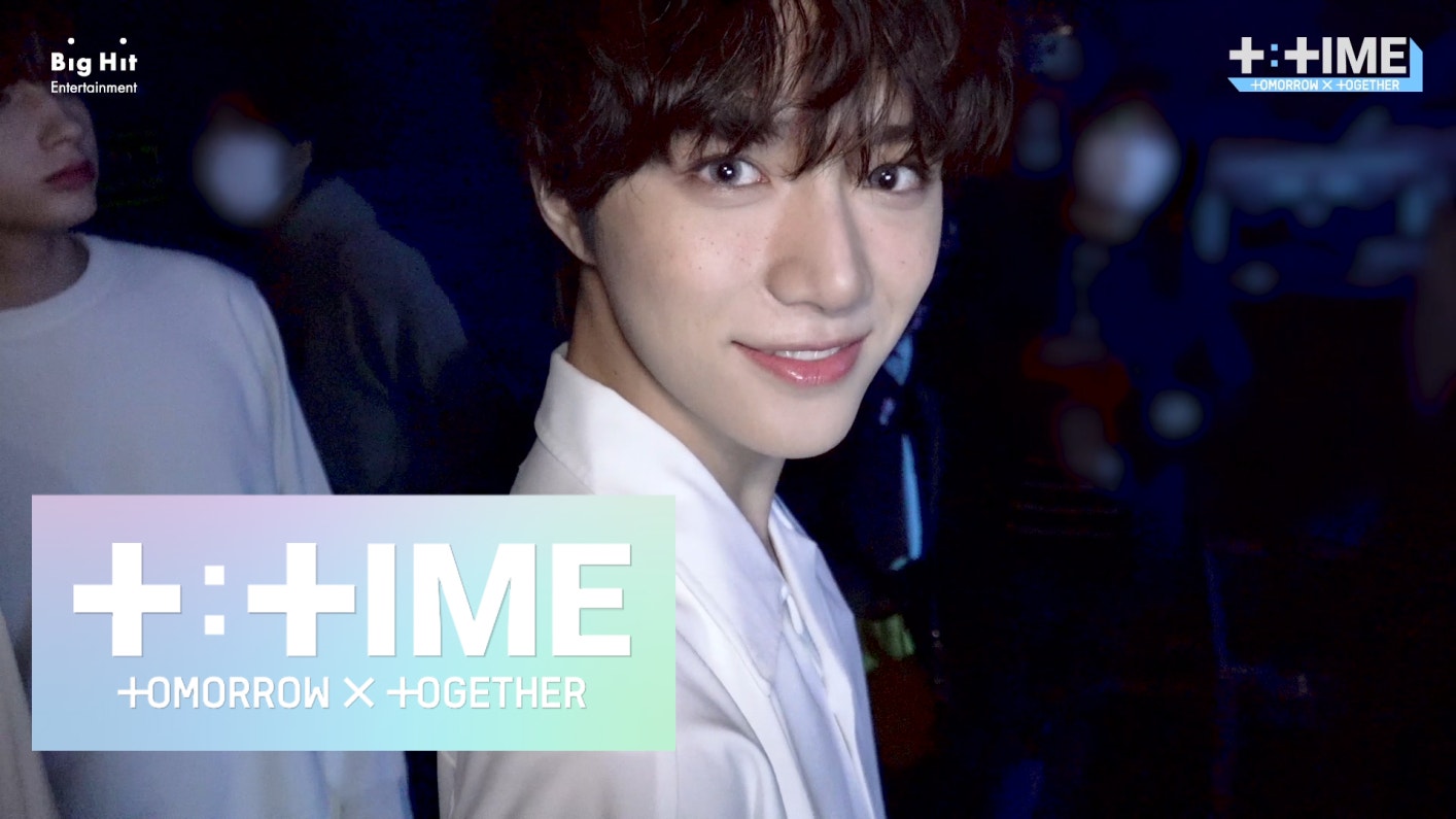 Multimedia De Tomorrow X Together De Weverse Ttime 백스테이지에서 멤버들은 어떤