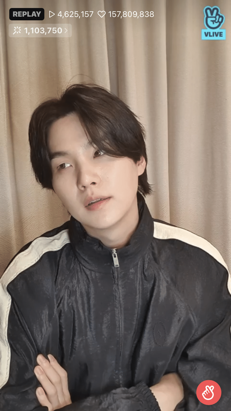 BTS Community Post - おはようございます。 仕事やら何やらで、数日離れているうちに、ユンギ氏のVLIVEをはじめ、色々と公開されていました…🤗 今日は休みなので、ゆっくり ...