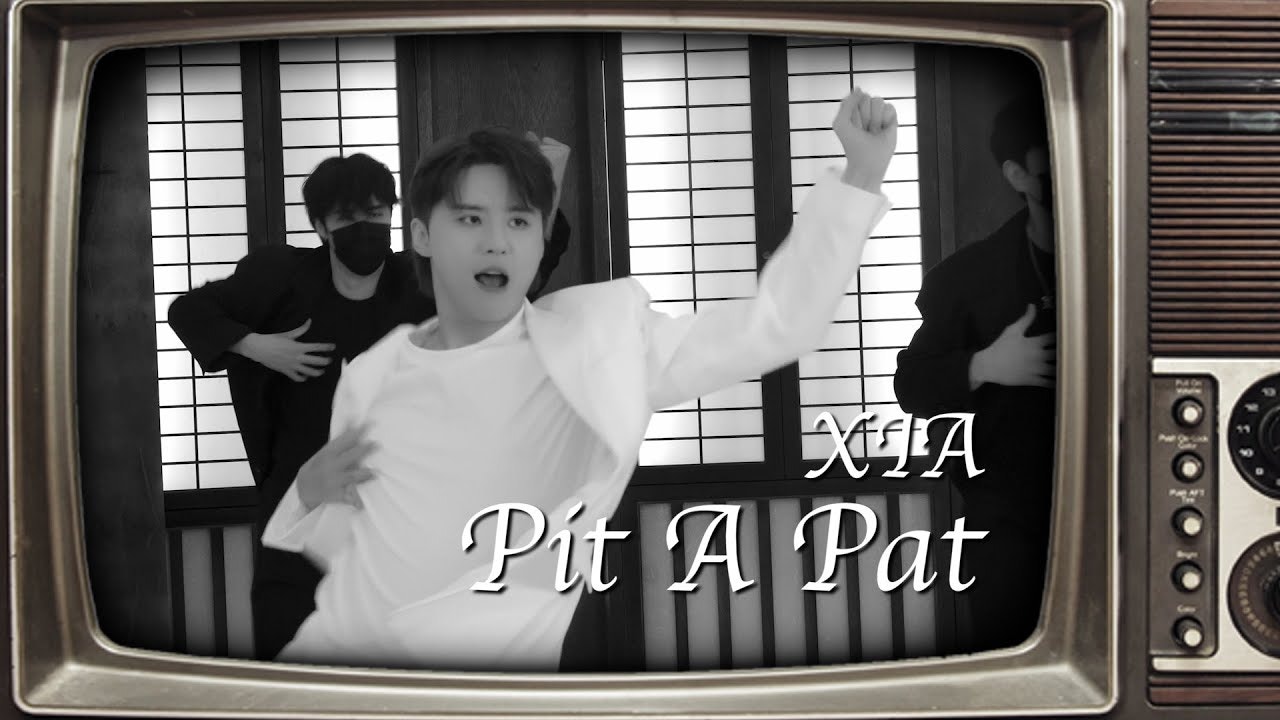 Weverse KIM JUN SU Media - XIA(준수) - Pit A Pat(핏어팻) 안무영상 흑백TV ver.