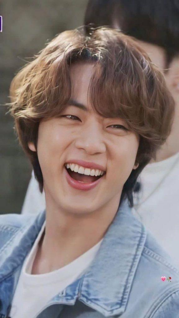 Bts Community Posts 세상에서 가장 아름다운 미소 당신의 미소는 우리의 하루를 밝게 합니다 석지나 씨도