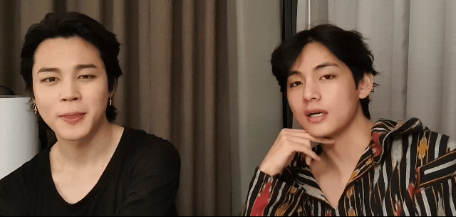 BTS Community Post - 🇺🇸🐥⩛🐥JIMIN🧡TIME🐥⩛🐥🇺🇸 지민아, 고맙다, 어쩐지 그립다 ··· 💜 (이쪽은 PM10:13) #pudding_mochi ...