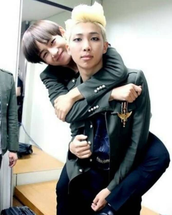 BTS Community Posts - is so beautiful moments VRM 🥰🤗😊 like a cute baby ...