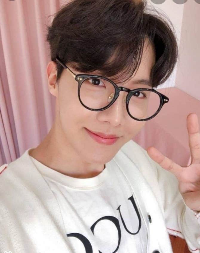 BTS Community Post - Hi Jhope oppa I want to say that we love very much ...