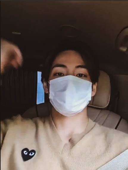 Bts Community Posts 태형아 많이 보고싶다 어떻게 지내세요나는 네가 오늘 많이 웃길 바래 항상 몸조심하세요🥺