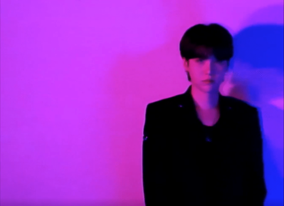 BTS Community Post - YOONGI LOOKS SO FINE OH MY GOSH TTT___TTT