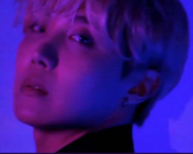 Bts Community Posts J Hope는 최고 최고 가장 아름답고 가장 예쁜 외모 가장 쿨하고 가장 쿨하고
