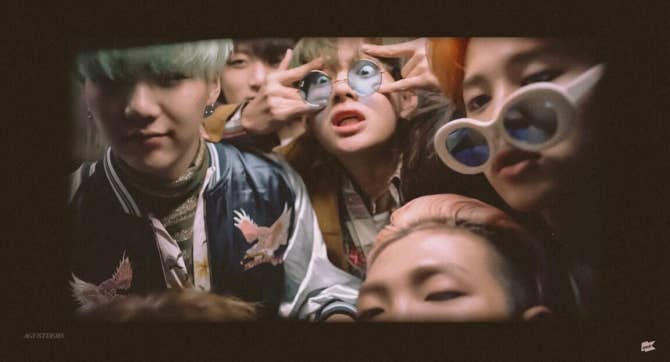 Bts Community Post 당신이 당신의 삶에서 밟는 모든 발걸음 기억하세요 난 당신 바로 뒤에 있습니다 항상