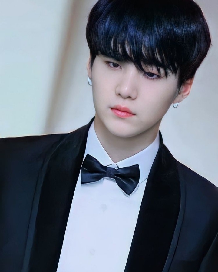 BTS Community Post - Happy birthday lil meow meow!!! We all love you ...