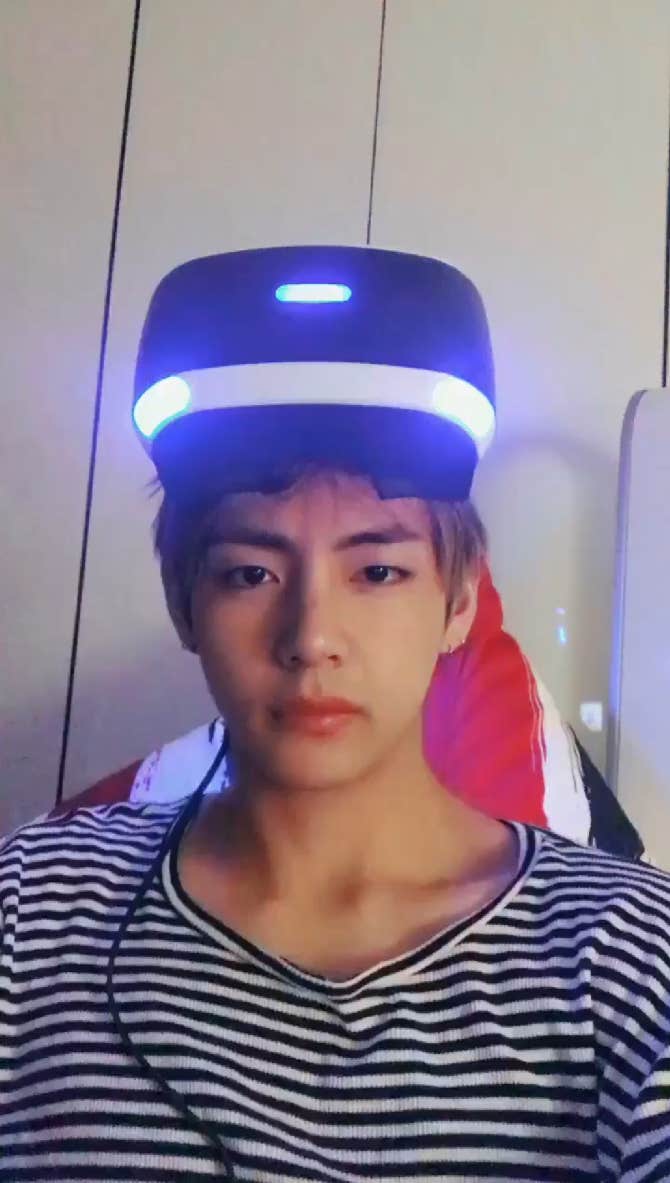 Bts Community Post 안녕 태형 🙋‍♂️ 난 한동안 당신을 확인하지 않았어요 하지만 지금 여기 있어요