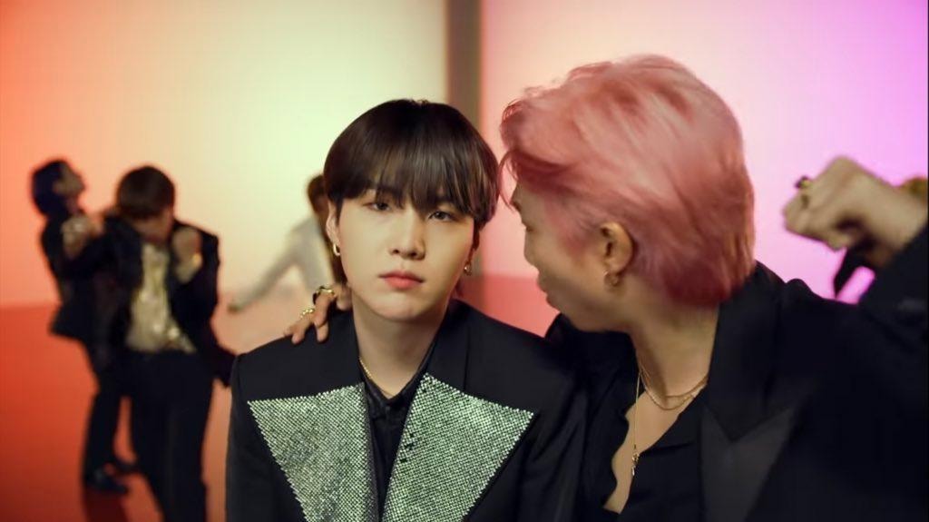 Bts Community Post 저는 심리학 조금 공부하고 있습니다 가사의미 이해 할 수있게되었다 남준나윤기 처럼 관대