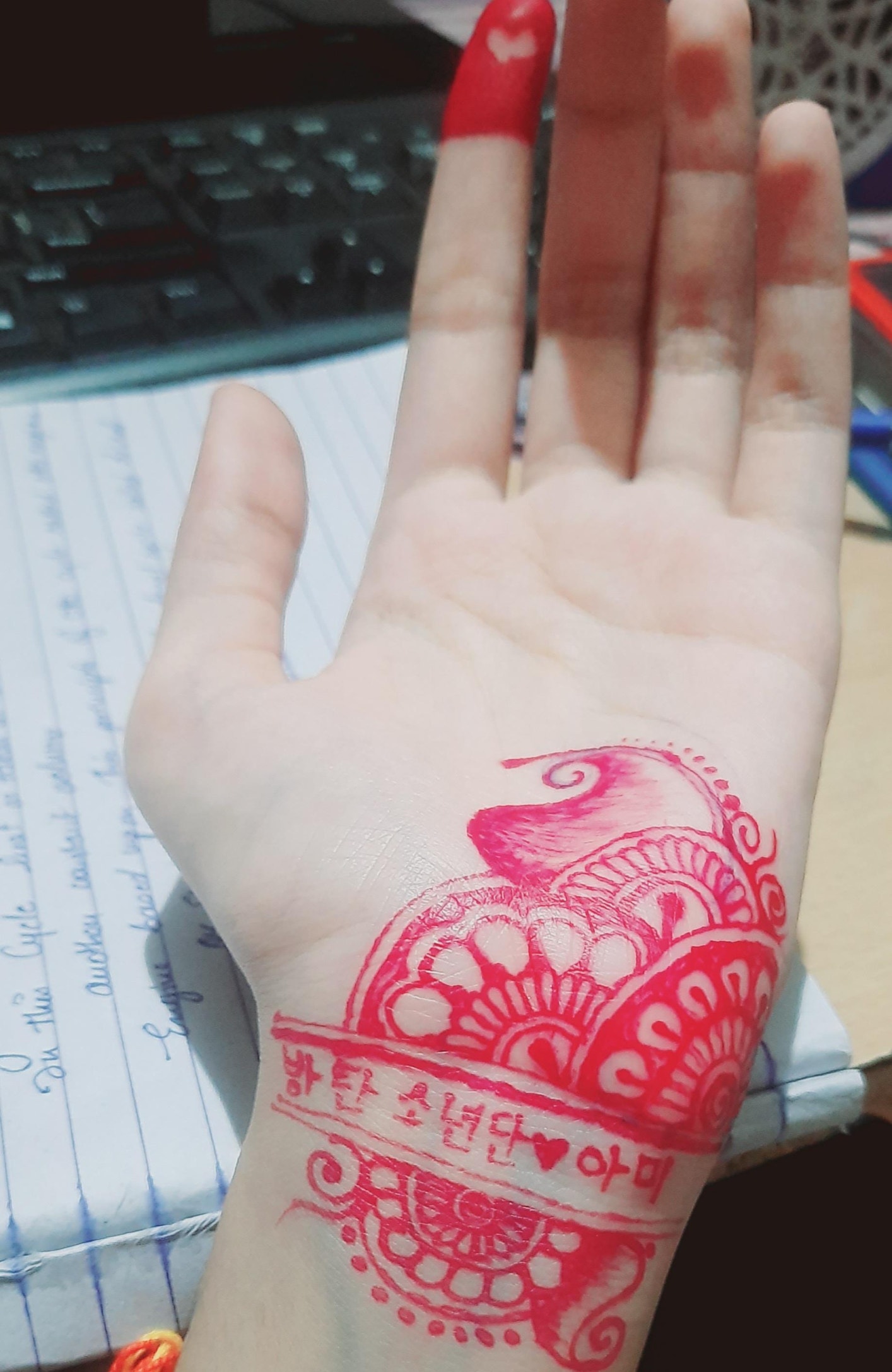 BTS Community Posts - I made this henna design