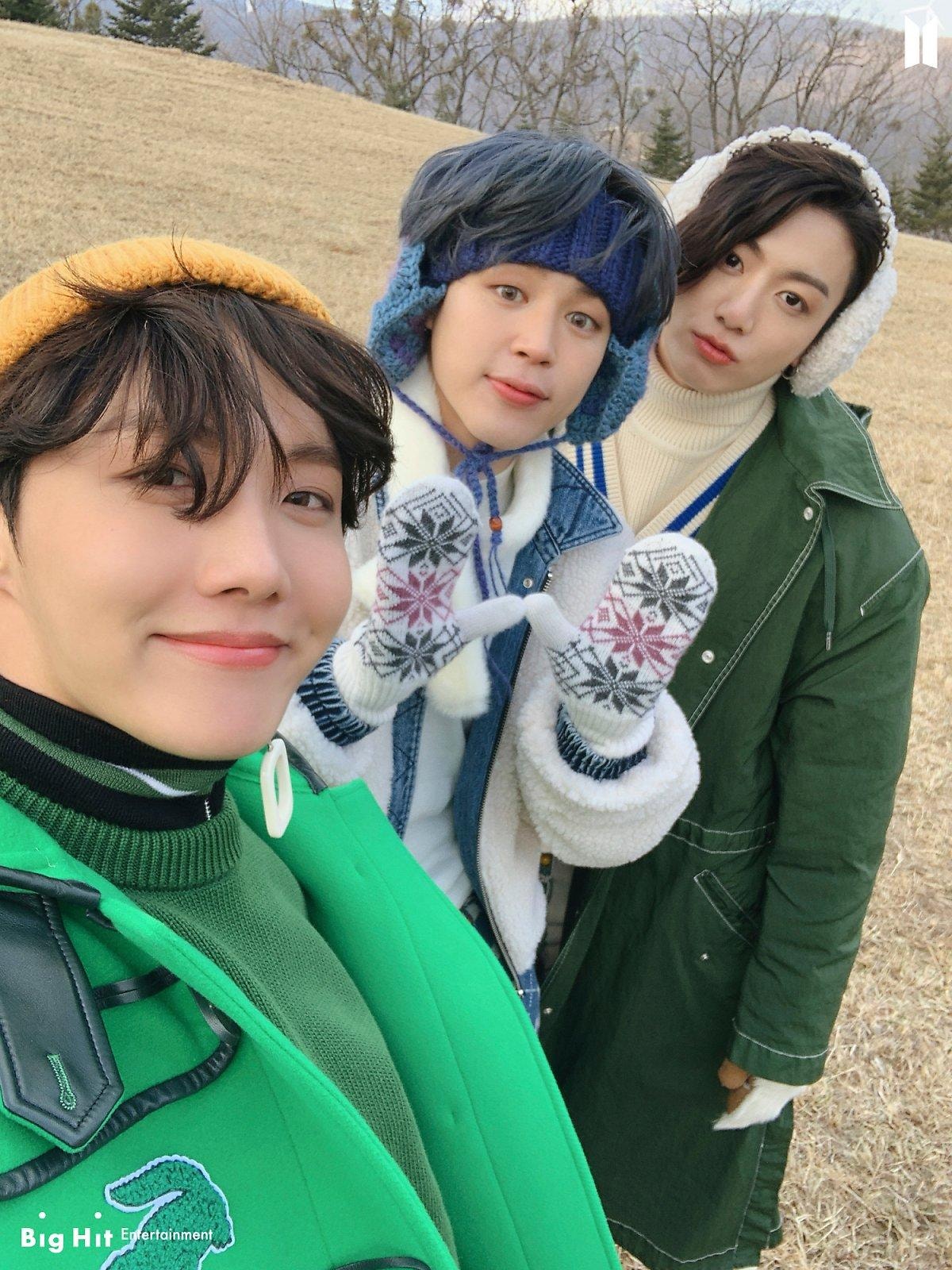 BTS Community Post - The 3J (Cute ver.💗）