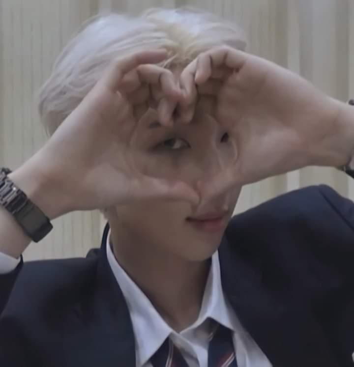 Bts Community Post 나무 매일매일 당신을 만나고 남자들을 만나고 내 인생이 어떻게 바뀌었는지 당신은 내