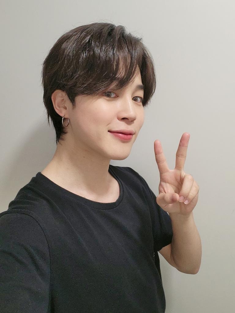 Bts Community Posts 지미나 생일축하해 사랑해요~~ 영원히 행복하세요 언젠가 우리가 직접 다른 사람을 만날