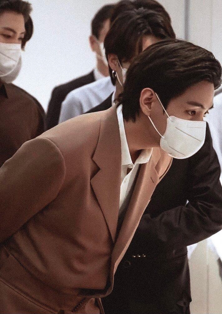 Bts Community Posts 태형아~ 잘 지내고 있니 충분한 휴식을 취하고 있죠 안된다는 말은 하지 마세요