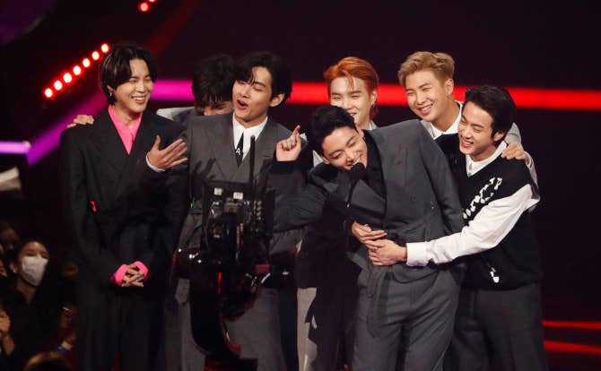 BTS Community Post - Congratulations BTS 🎉💜