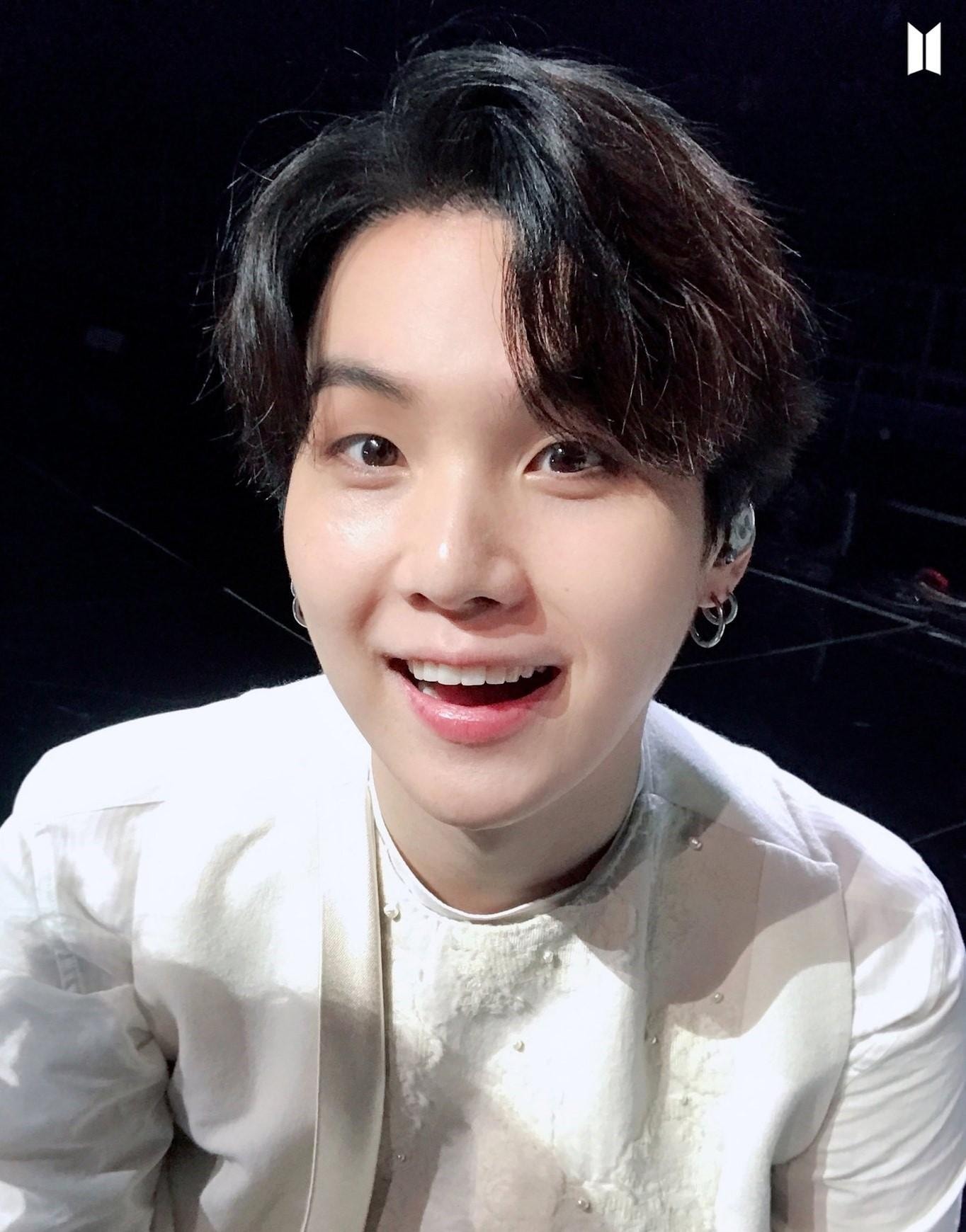 BTS Community Post - min yoongi you are the most amazing person I have ever seen and met, I know ...