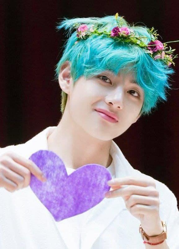 BTS Community Post - Hey!! Armys How are you all? Please! Don't forget about Our Dear Winter ...