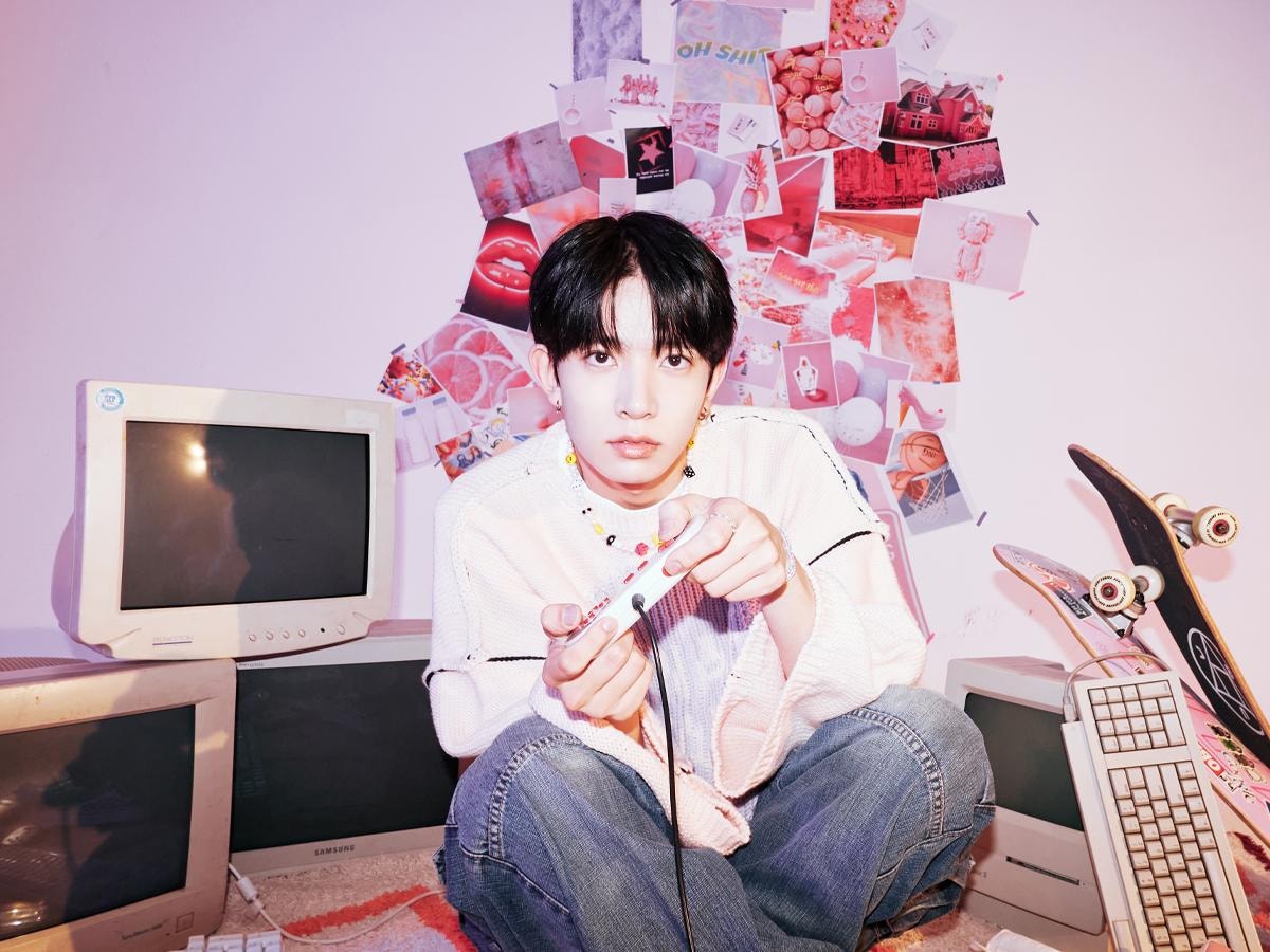 Weverse ENHYPEN Image - [Magazine] HEESEUNG: “I could be happy forever ...