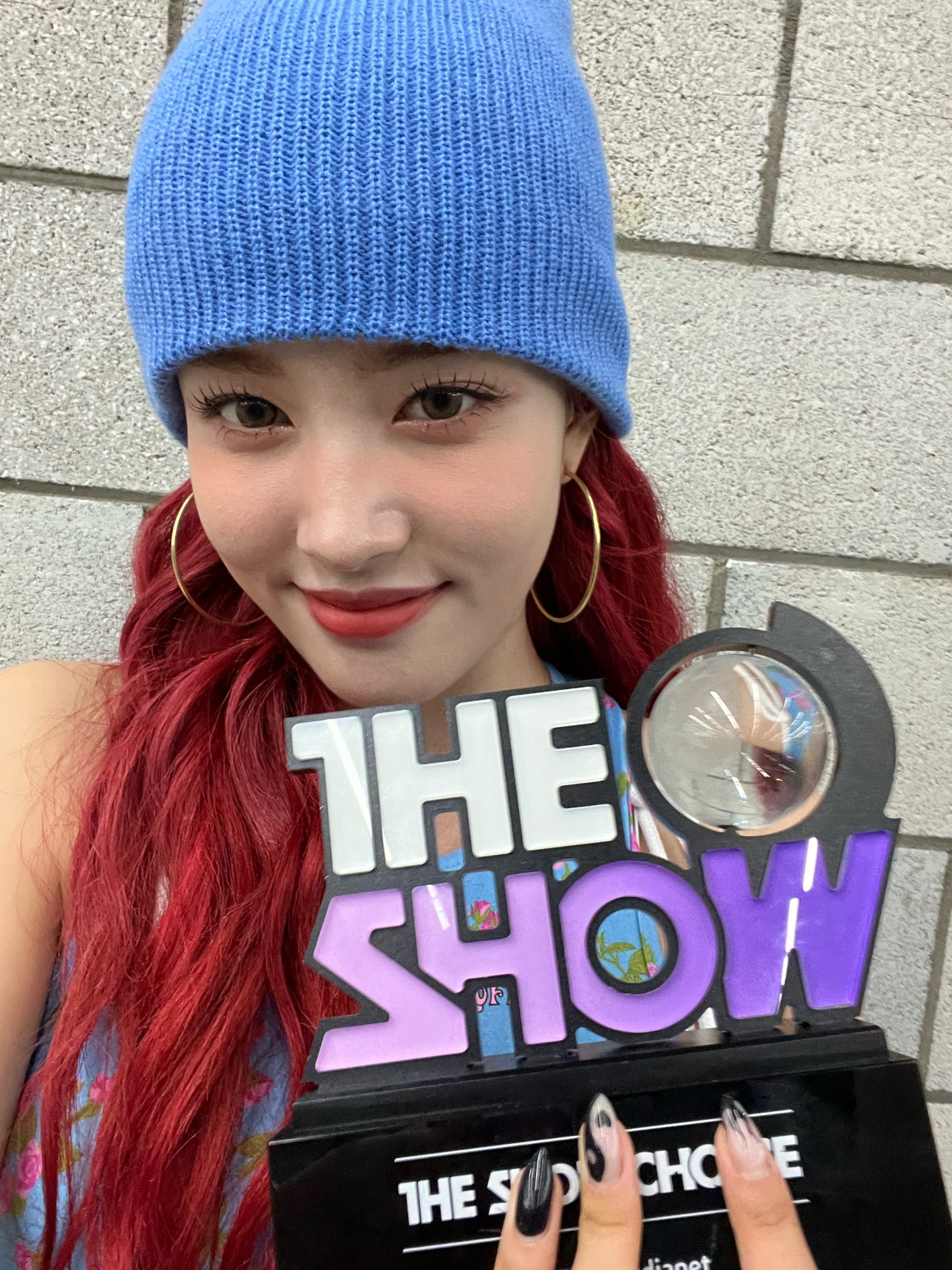 Stayc Community Posts 스윗~~ 더쇼 1위 정말 정말 감사해요~~ 이번 활동 파이팅 해서 열심히 하라고 주신