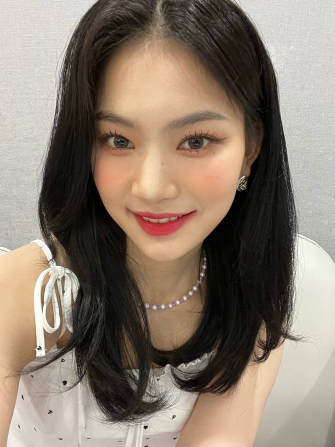 Staycコミュニティ投稿 스윗 저 아이사에요😃 공지 보고 많이 놀랐죠 미안하다는 말하지 말라고 하지만 안 할 수가 없어