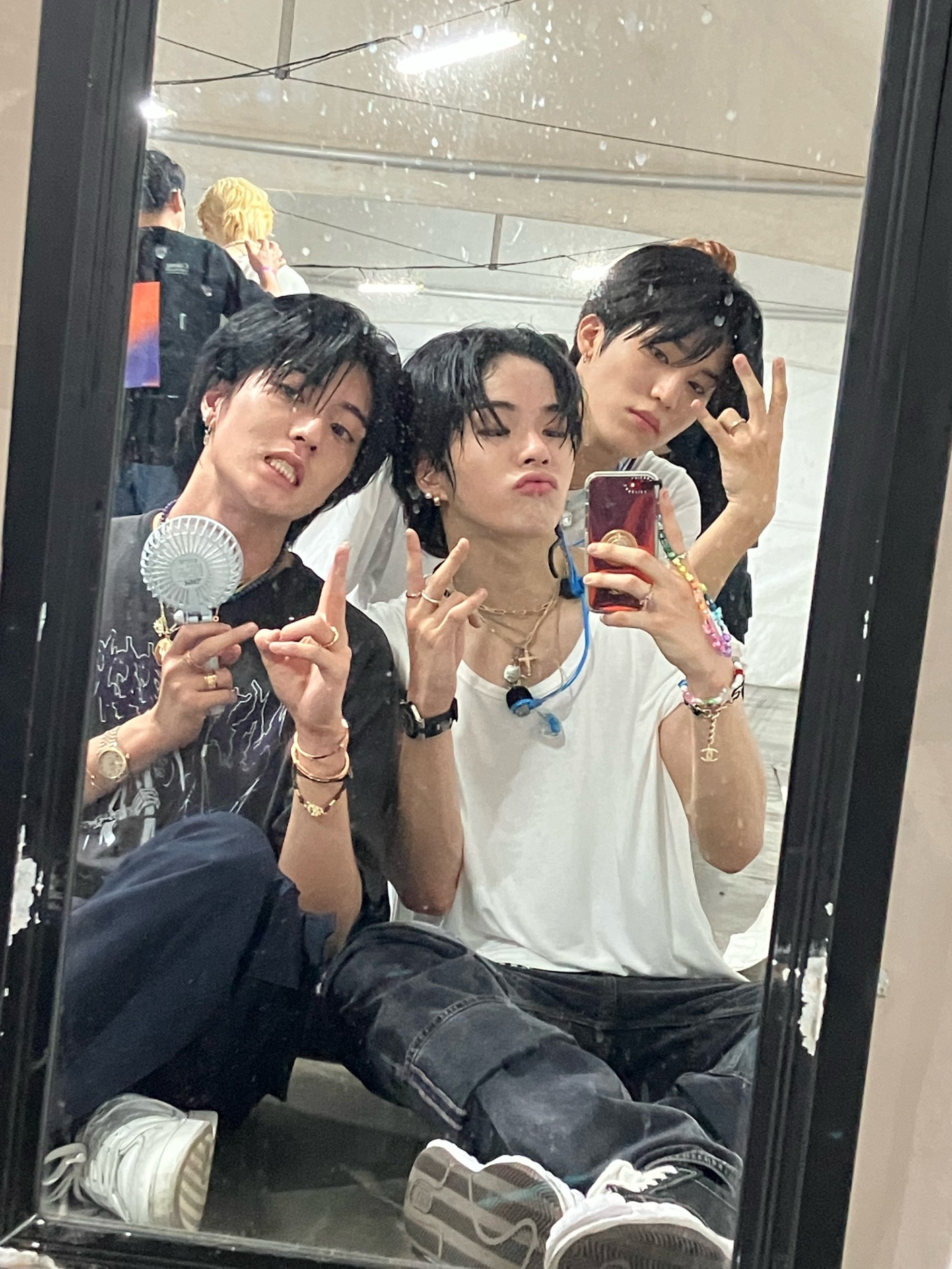 TREASURE Community Post - - YOON JAE HYUK