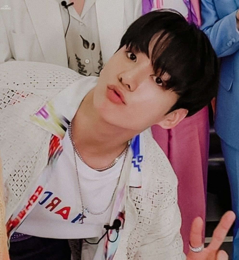 BTS Community Post - HAPPY BIRTHDAY JUNGKOOK, OUR GOLDEN MAKNAE. BORAHAE💜