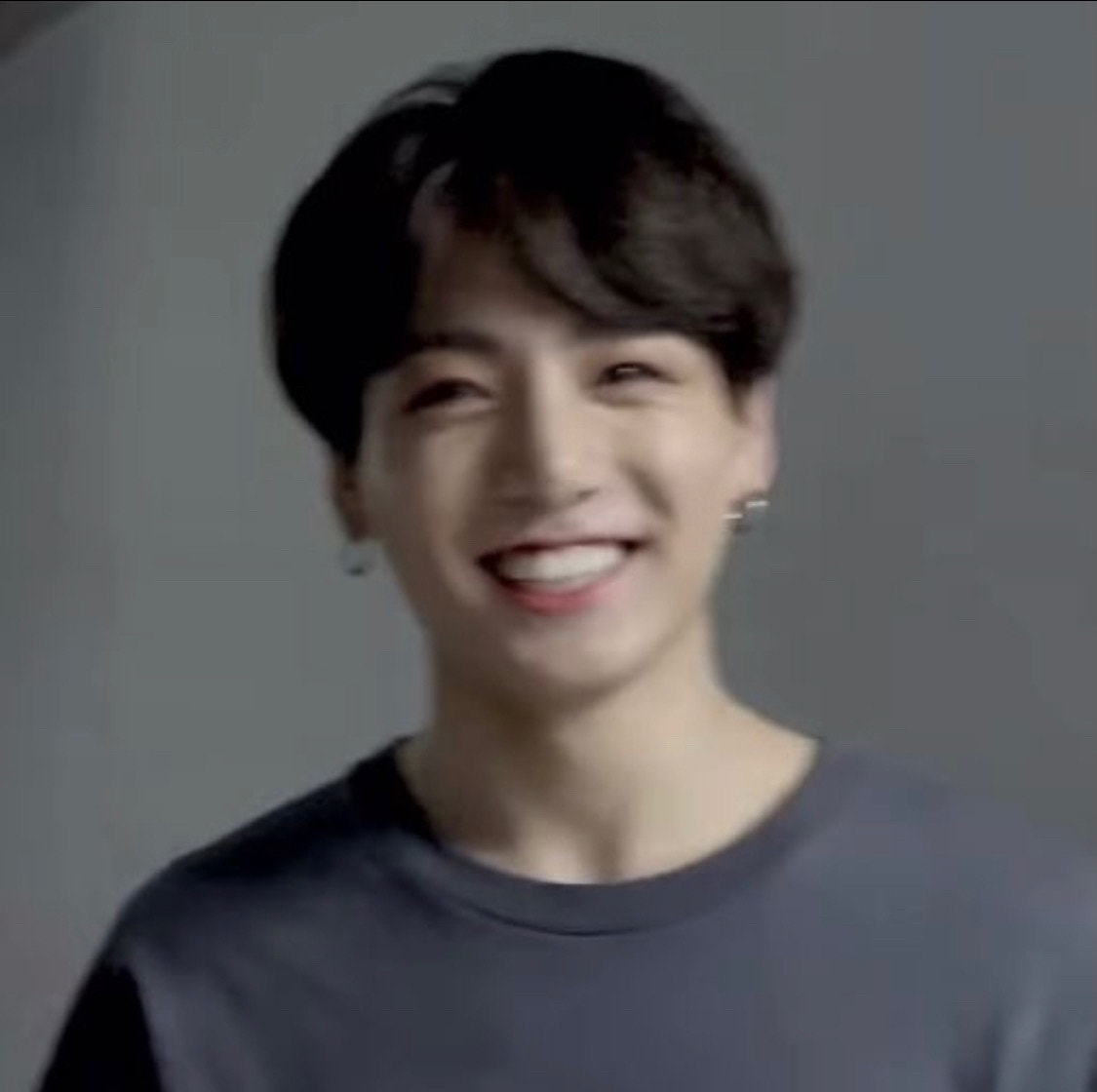 Bts Community Post 오빠 생일 축하해 계속 사랑해요 😭💜