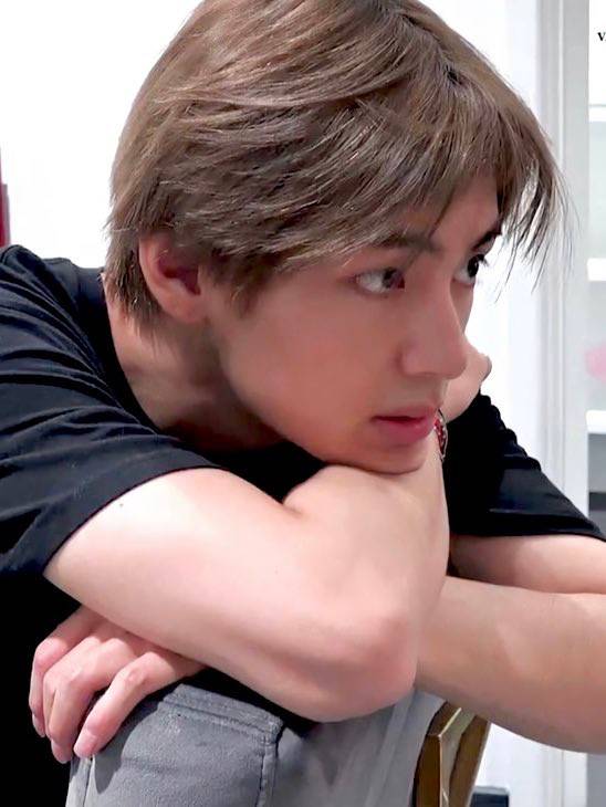 Bts Community Posts 안녕 태형아 무슨 일이 있어도 나는 항상 너를 지지할 거야 나와 우리는 너를 사랑해