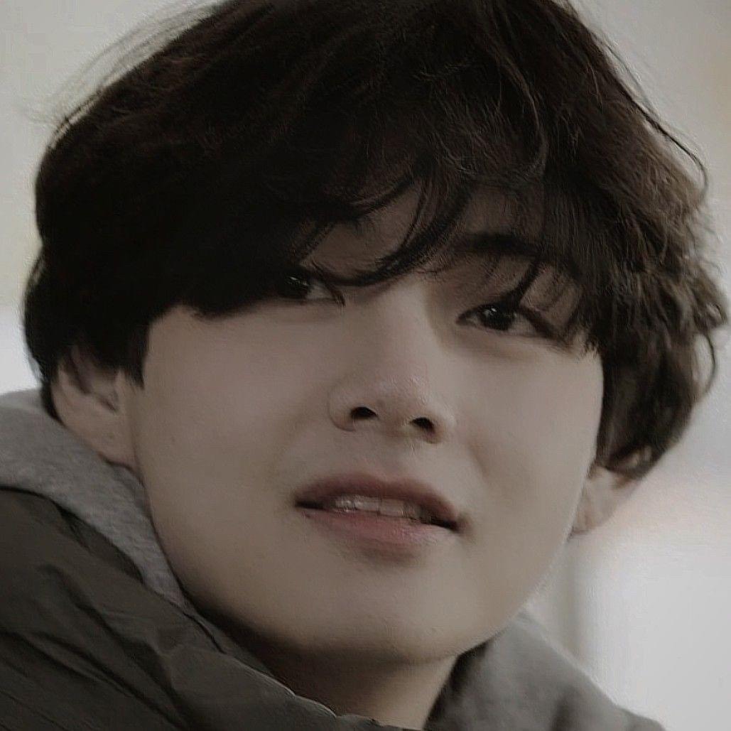 BTS 커뮤니티 포스트 - Our baby Tae, hope you stay well and happy, no matter ...