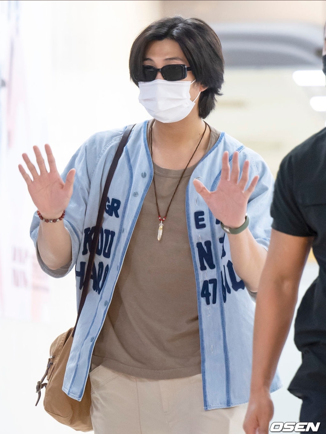 BTS 커뮤니티 포스트 - I'm glad you made it back safely💜 Stay safe and take ...