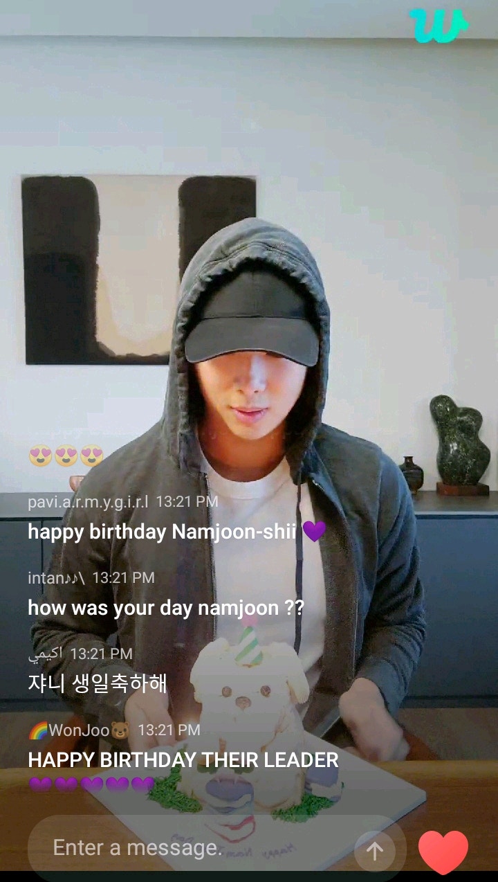 Bts Community Post 생일 축하해 남준이 💖 신의 축복이 있기를 ☺️ 항상 힘내시고 건강하세요 💪🏻 소원성취 다